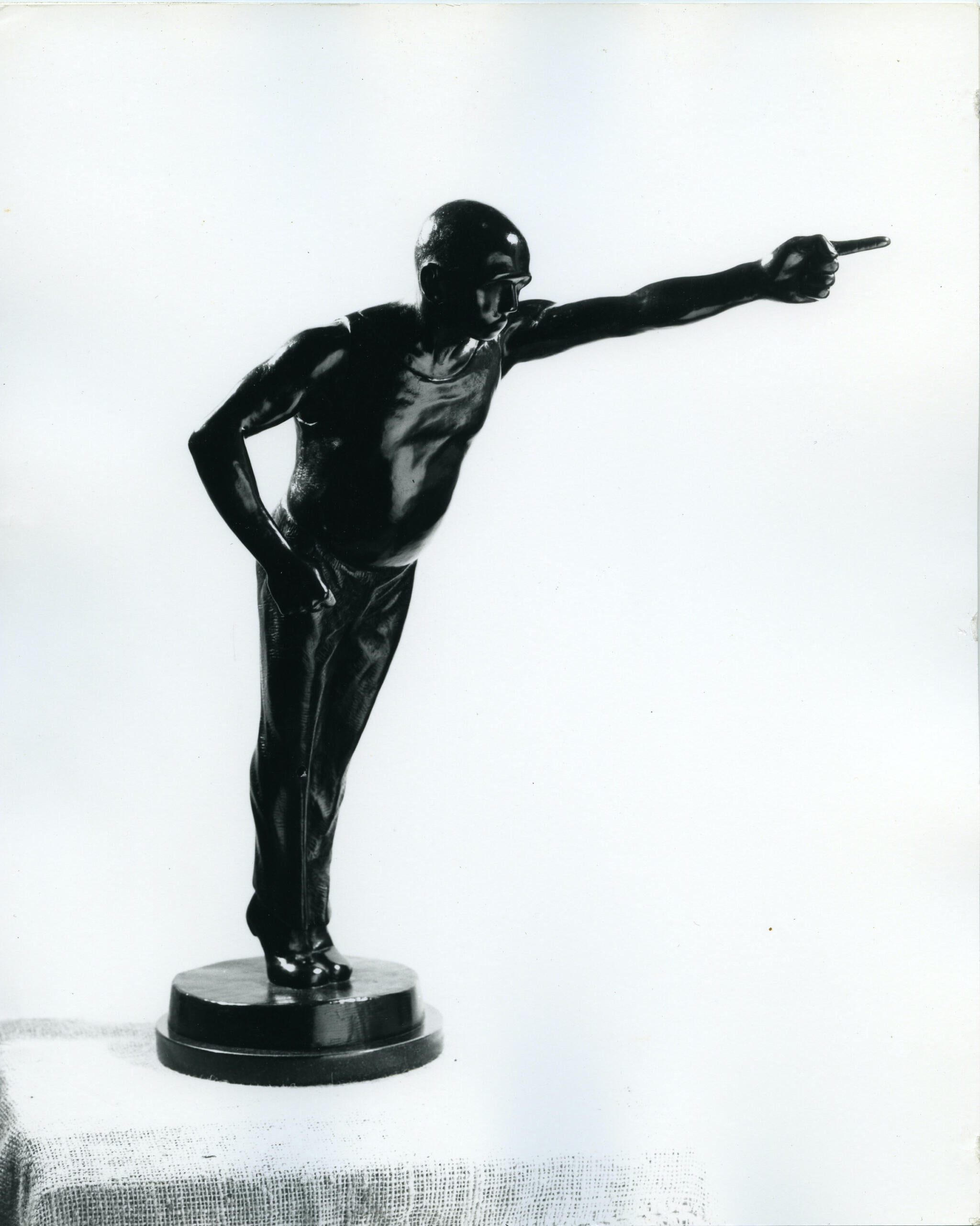 Fred X Brownstein [NRA 2021] : Angry man, 1987. – salmagundi.org